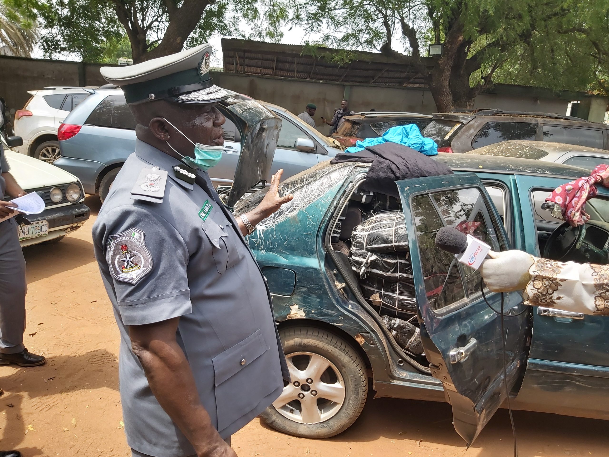 Customs foils smugglers’ operations during lockdown in Ogun state ...