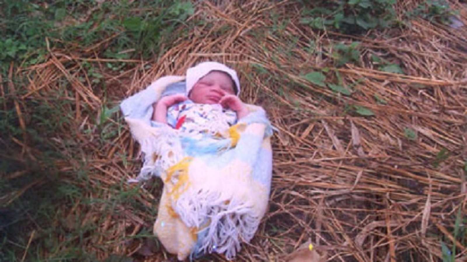 Woman dumps new born baby in aeroplane dustbin - PENPUSHING