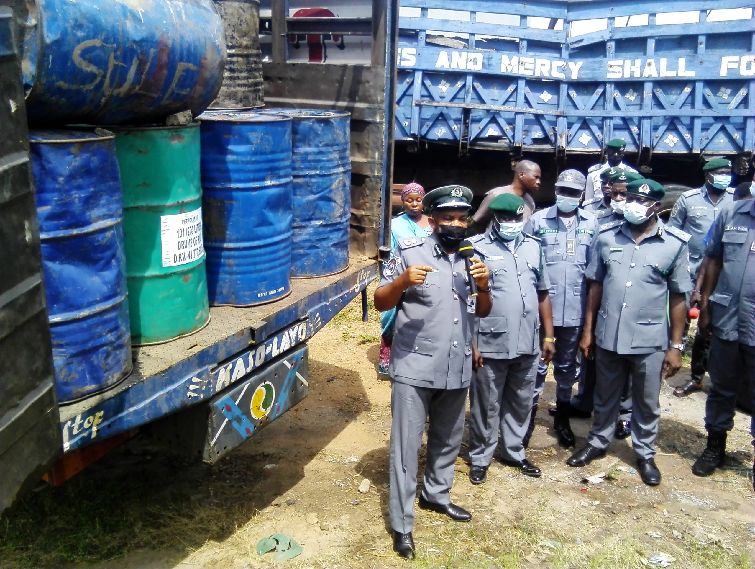 Customs impound N34 million worth of contraband goods - PENPUSHING