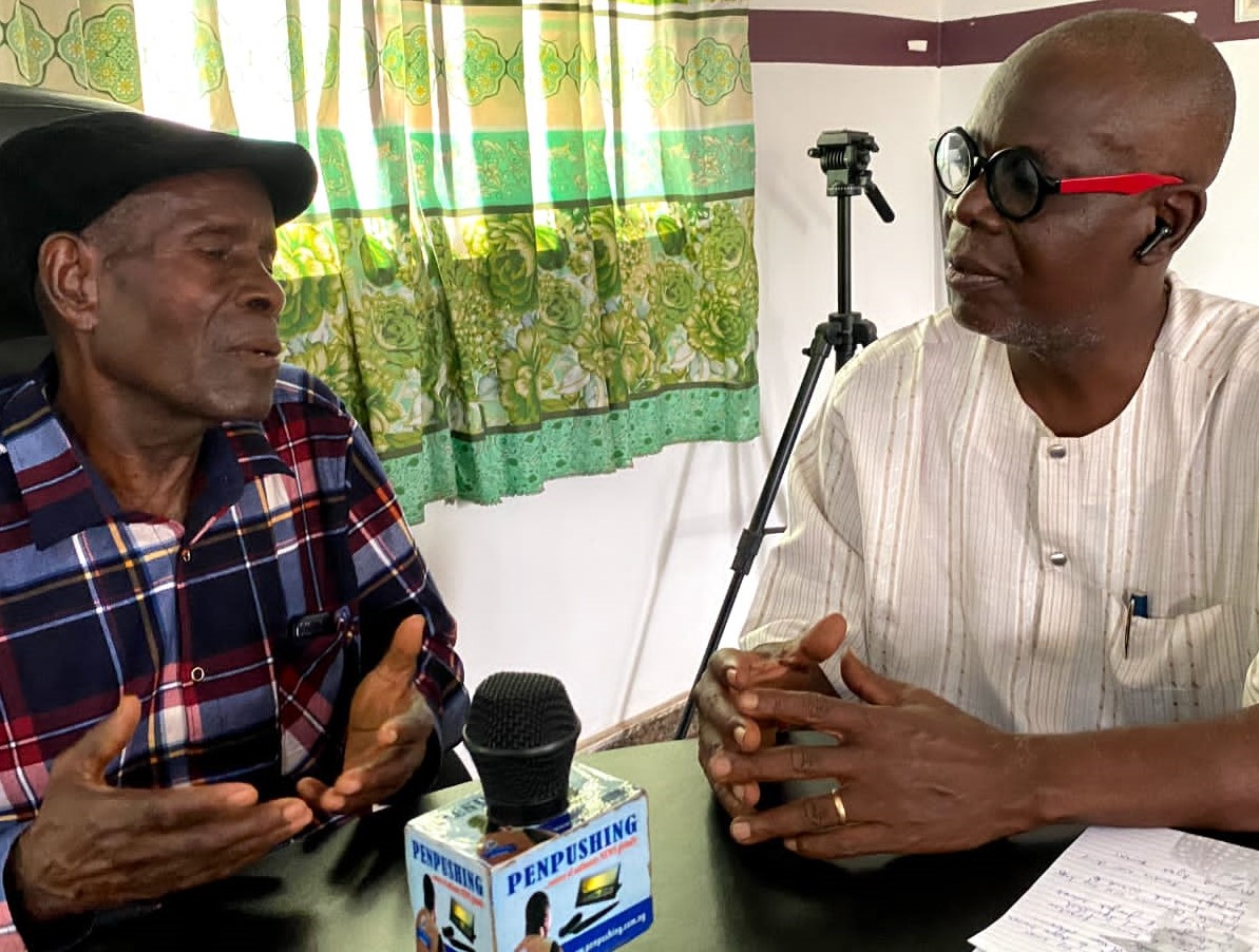 88-year-old Apala musician Mojeed Ajani Hassan returns to studio to ...